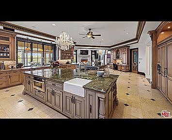 25220 Walker Rd, Hidden Hills, CA 91302 | Zillow