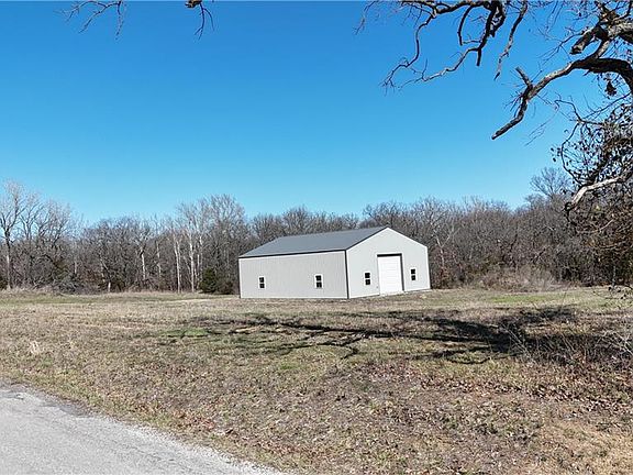14177 S 1450th Rd, Nevada, MO 64772 | Zillow