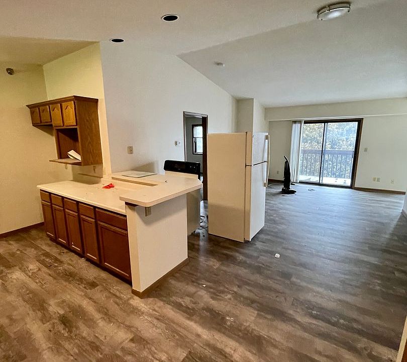 11202 W National Ave - 11202 W National Ave West Allis WI | Zillow