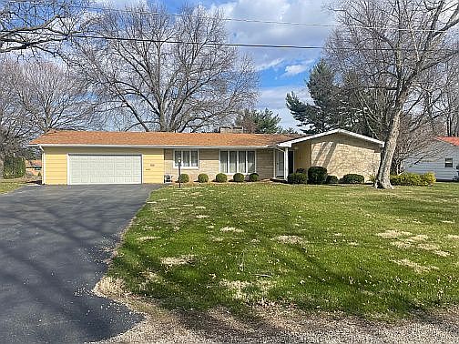 312 Hillside Dr, Kewanee, IL 61443 | Zillow