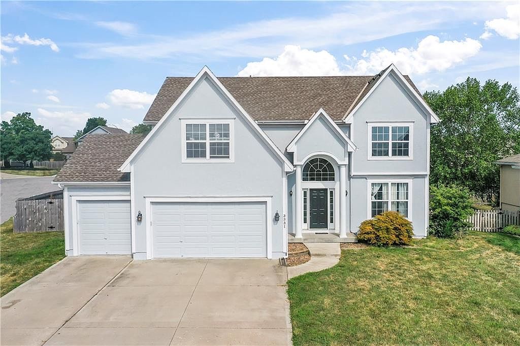 3331 SW Regatta Dr, Lees Summit, MO 64082 | MLS #2422248 | Zillow