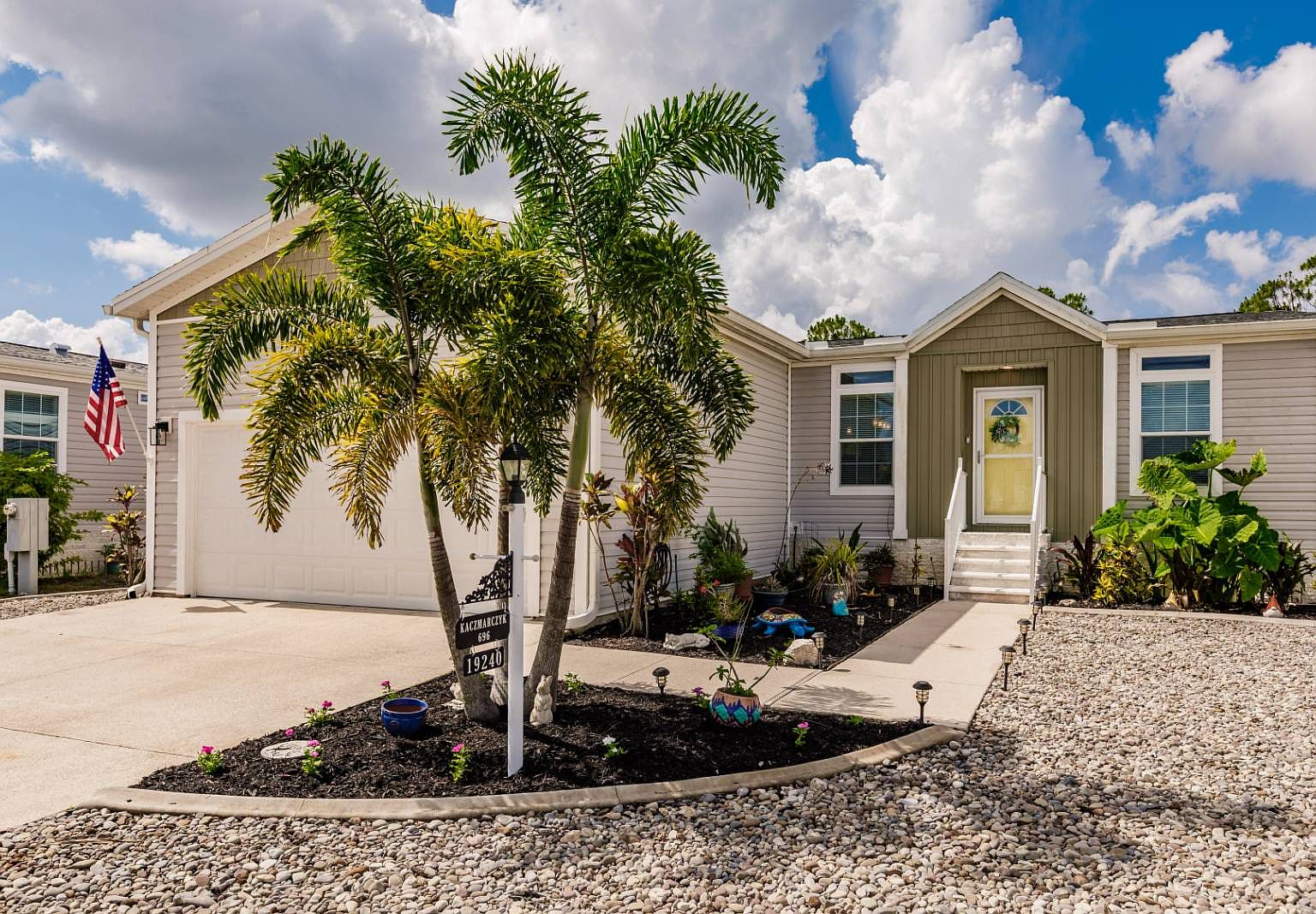 19240 Potomac Cir #696, North Fort Myers, FL 33917 | MLS #11518377 | Zillow