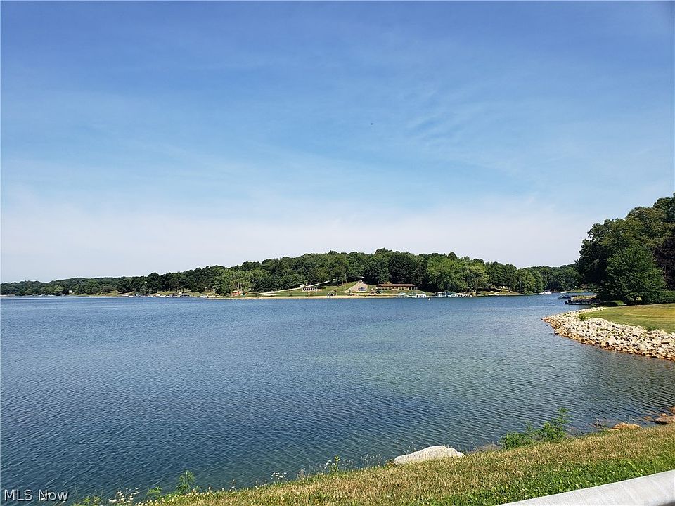 9236 S Yuma Trl, Negley, OH 44441 | Zillow