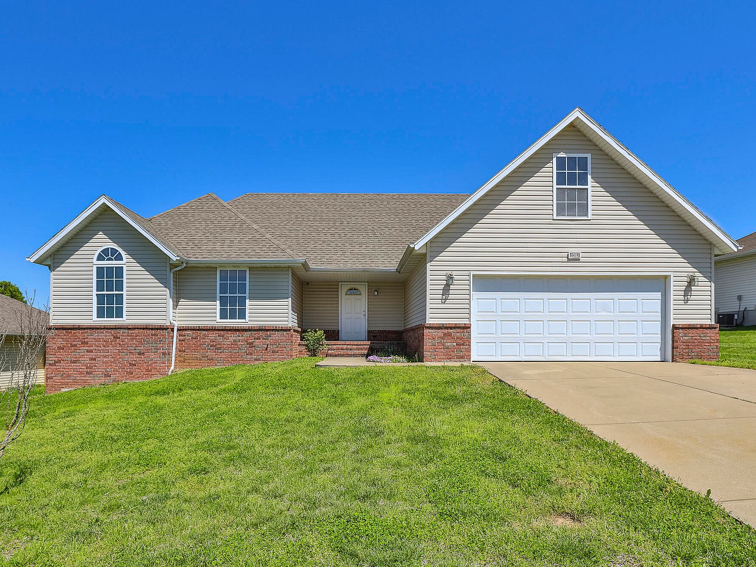 4416 N Toby Avenue, Springfield, MO 65803 | Zillow