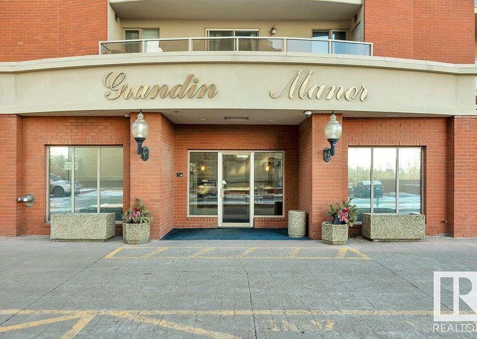 Grandin Manor - 9741 110th St NW Edmonton AB | Zillow