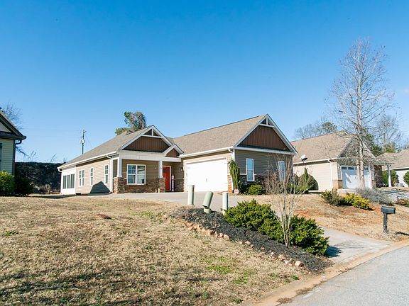 125 Shadowood Ct, Seneca, SC 29678 | MLS #1546432 | Zillow