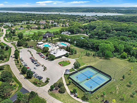 660 LEGEND DRIVE, Lake Geneva, WI 53147 | MLS #1813596 | Zillow