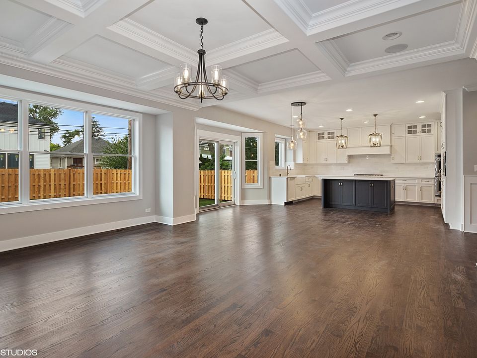 152 N Avon Rd, Elmhurst, IL 60126 | Zillow