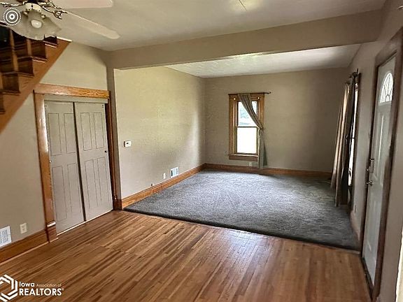 301 Main St, Renwick, IA 50577 | MLS #6317810 | Zillow