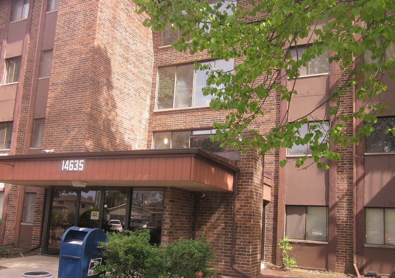 14635 Greenwood Rd APT 111, Dolton, IL 60419 | Zillow