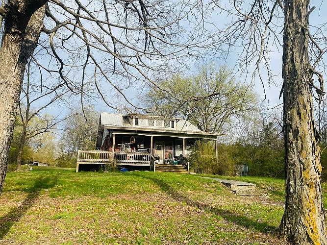 1528 Highway 160, Bybee, TN 37713 | Zillow