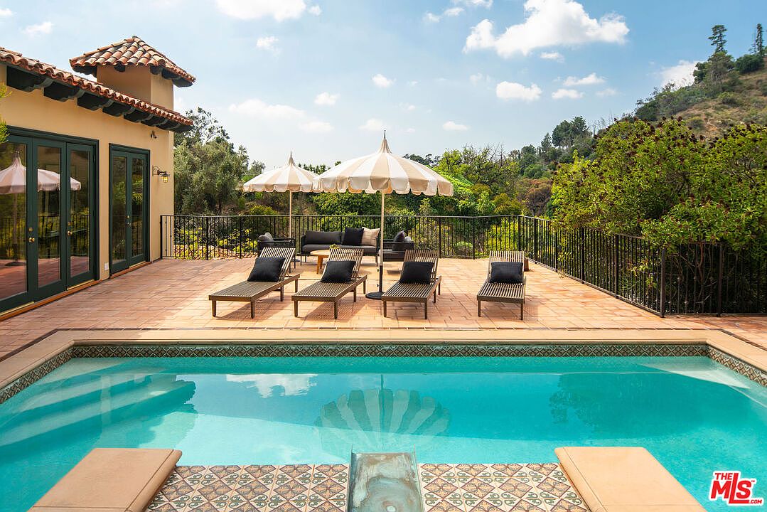 7203 La Presa Dr, Los Angeles, CA 90068 | MLS #23-316282 | Zillow