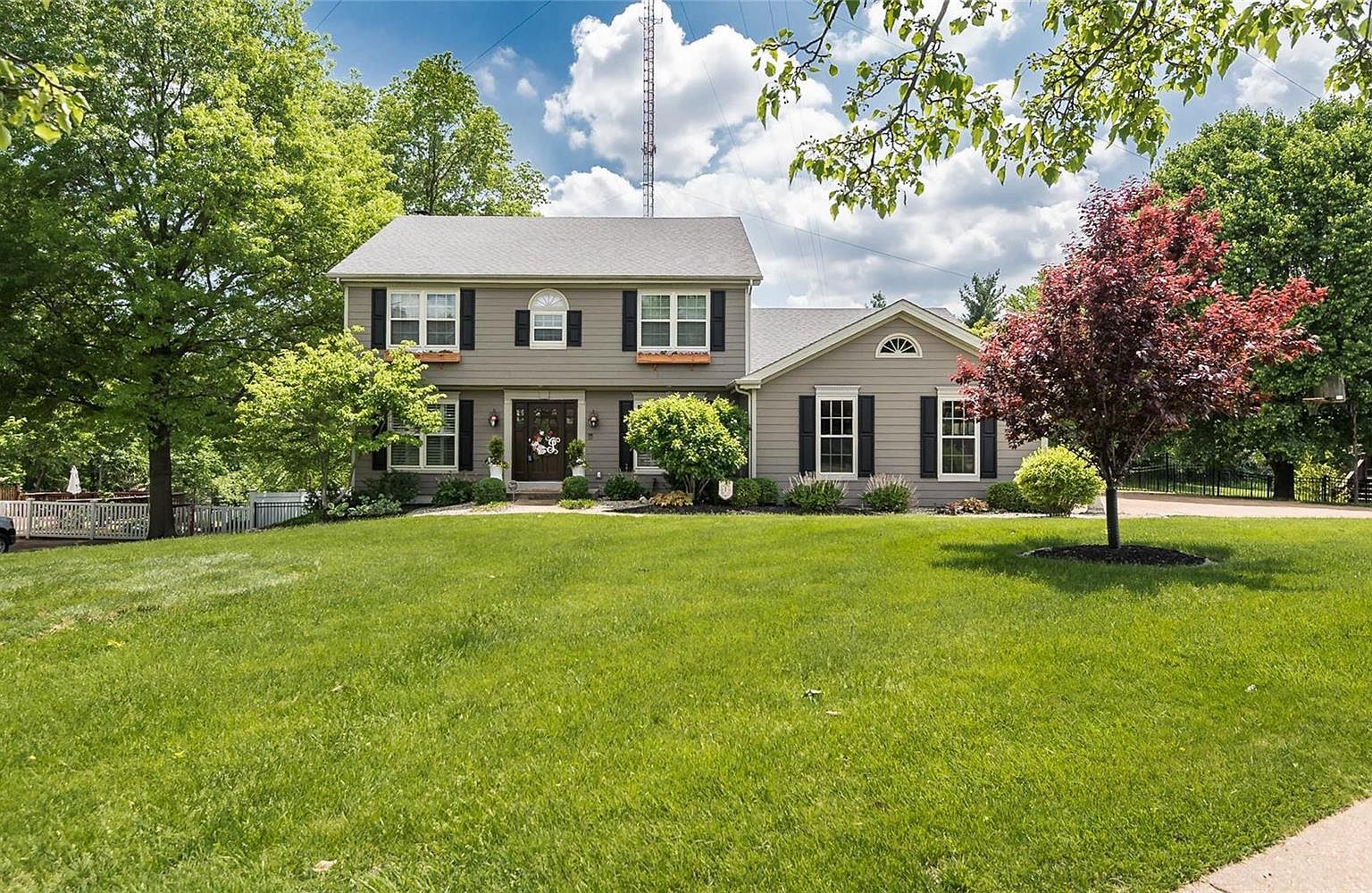 5840 Hightower Dr, Saint Louis, MO 63128 | Zillow