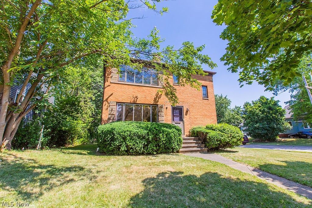 4812 Wetzel Ave, Cleveland, OH 44109 | Zillow
