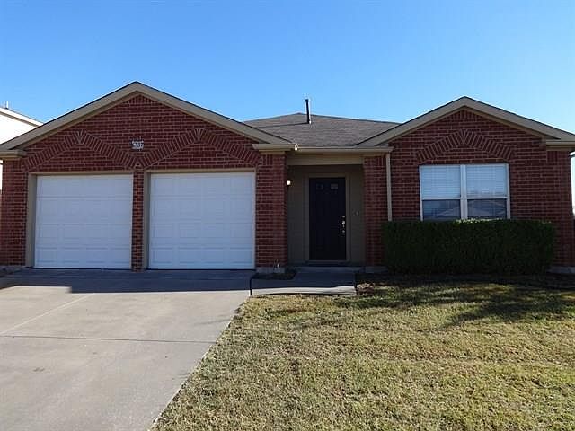 6737 Ambercrest Dr, Arlington, TX 76002 | Zillow