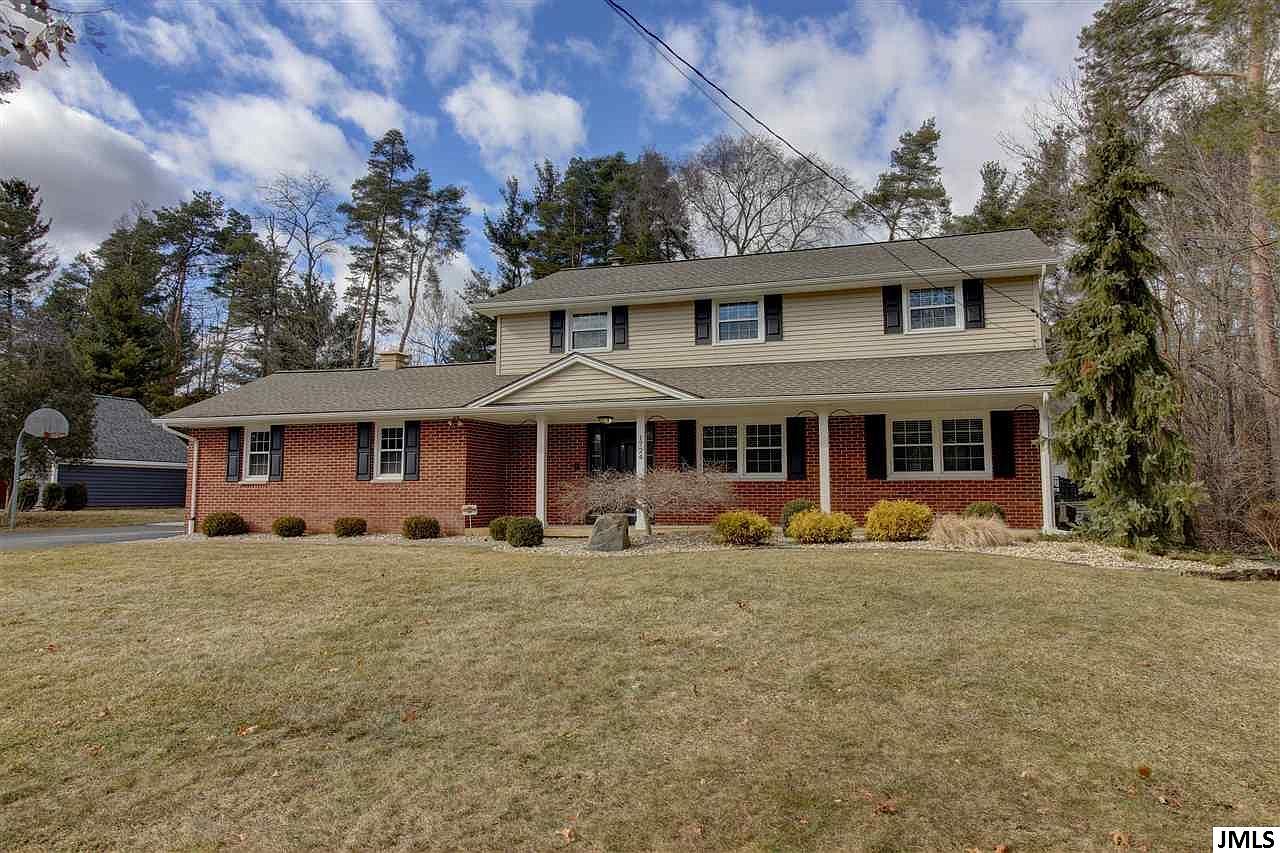 1724 Maybrook Rd, Jackson, MI 49203 | Zillow
