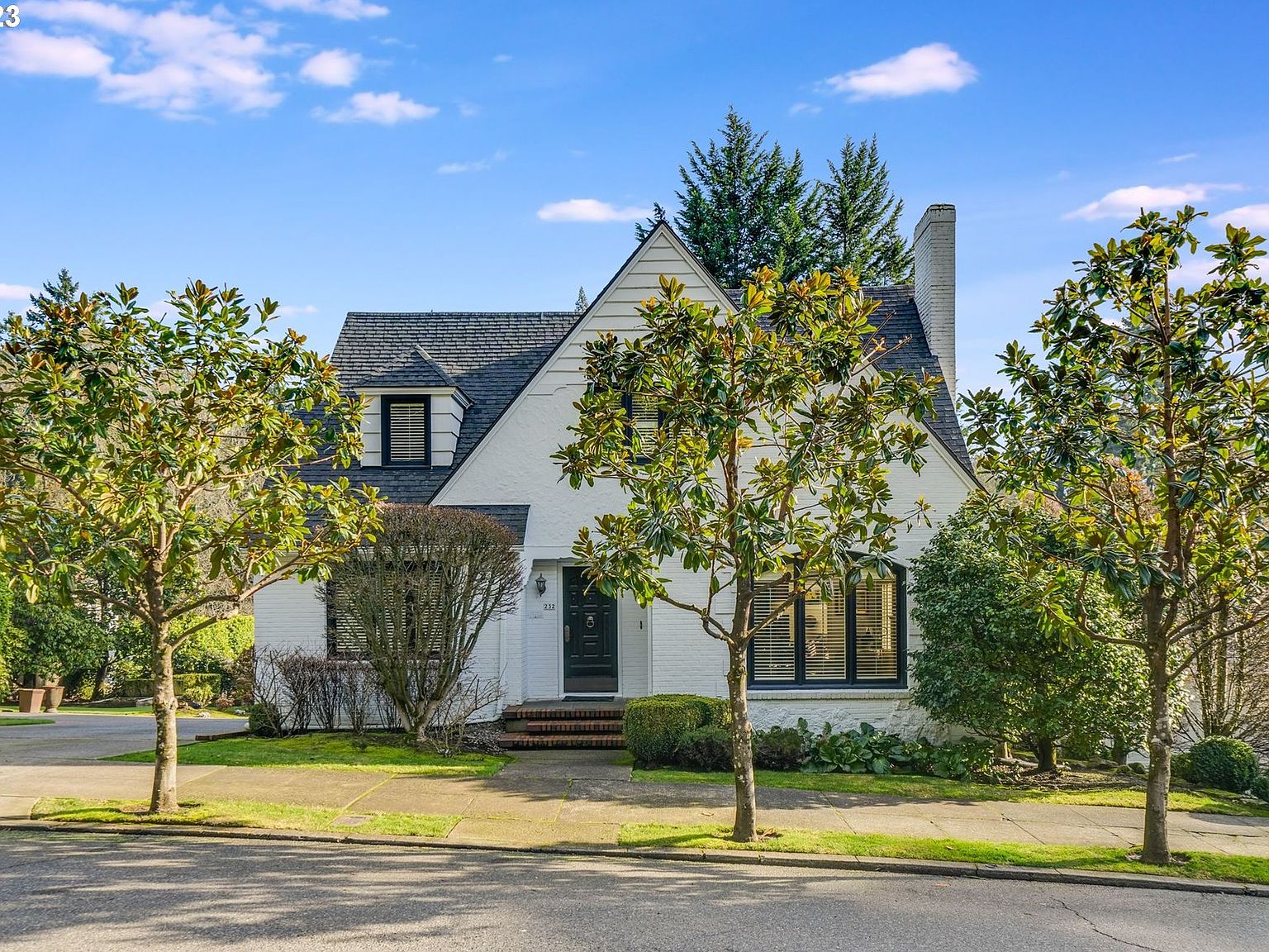 232 SW Marconi Ave, Portland, OR 97205 | Zillow