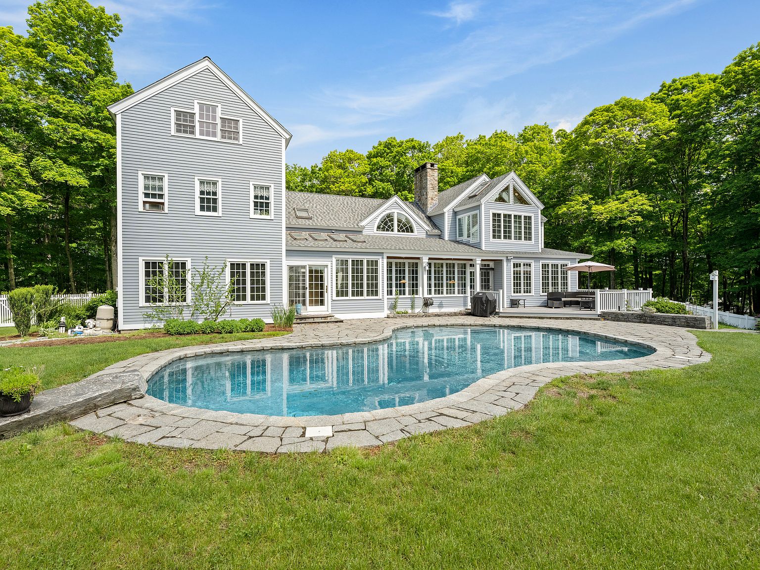 16 Waterhouse Ln, Chester, CT 06412 | MLS #24019380 | Zillow