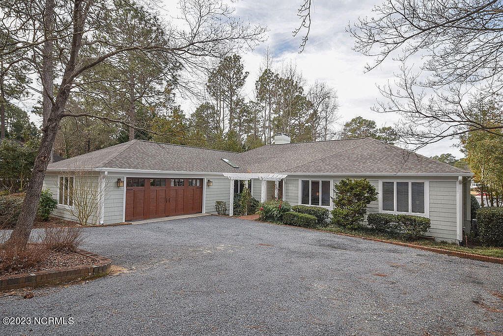 1 Chestnut Lane, Pinehurst, NC 28374 | Zillow