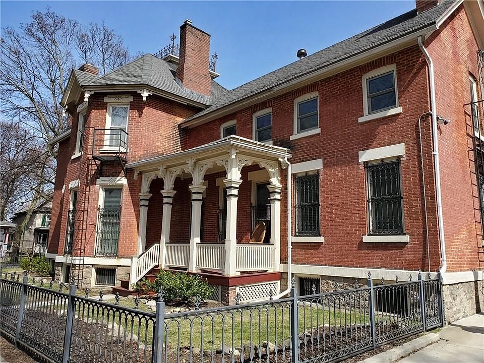 80 Alexander St Rochester NY | Zillow