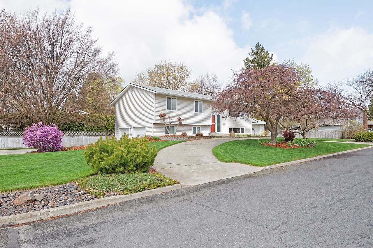 4020 S Lacey St, Spokane, WA 99223 | Zillow