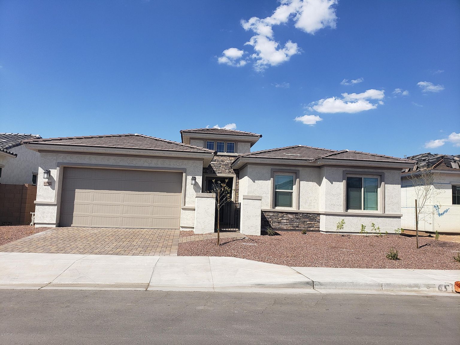 8552 W Midway Ave, Glendale, AZ 85305 | Zillow