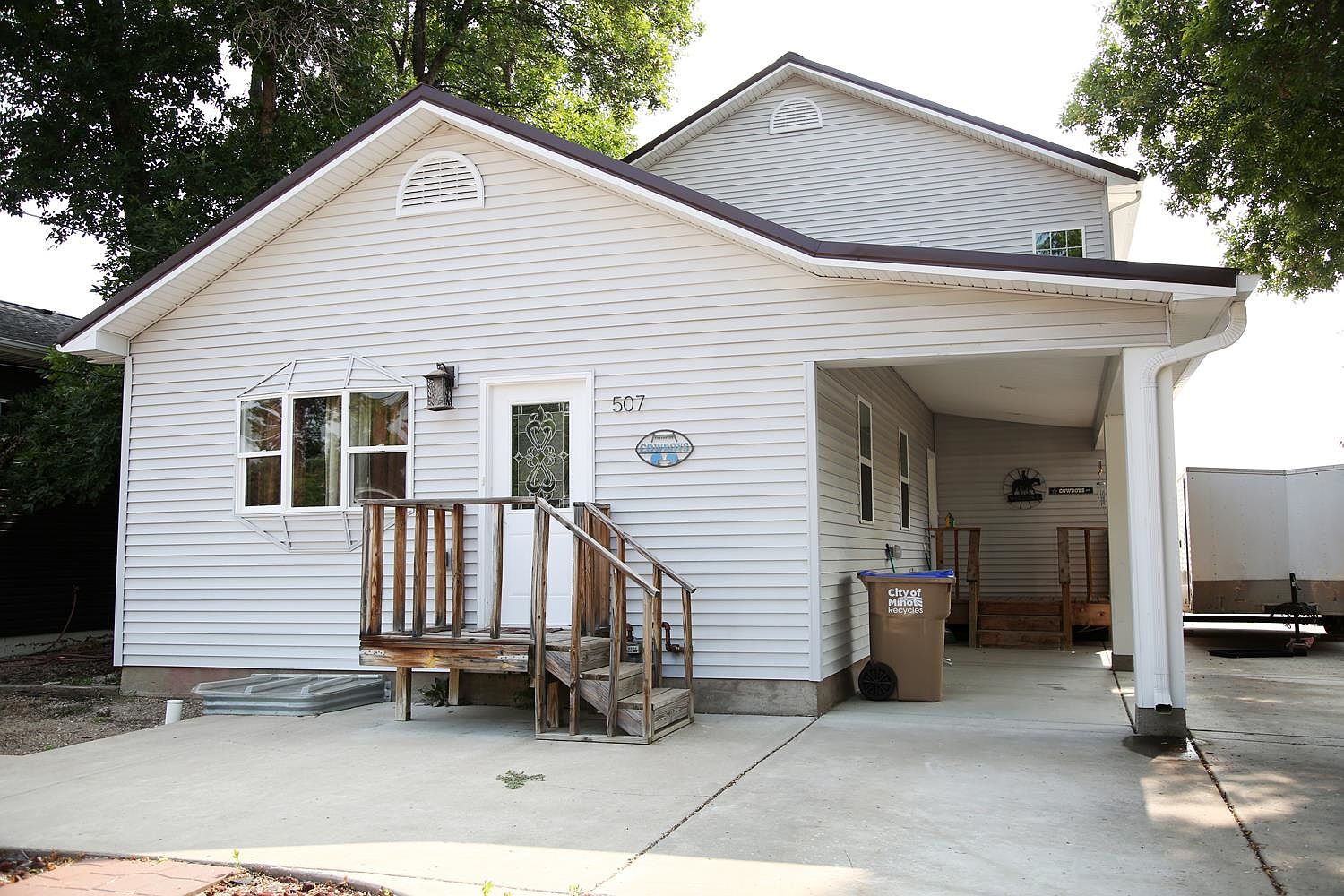 507 19th St SE, Minot, ND 58701 | MLS #231152 | Zillow