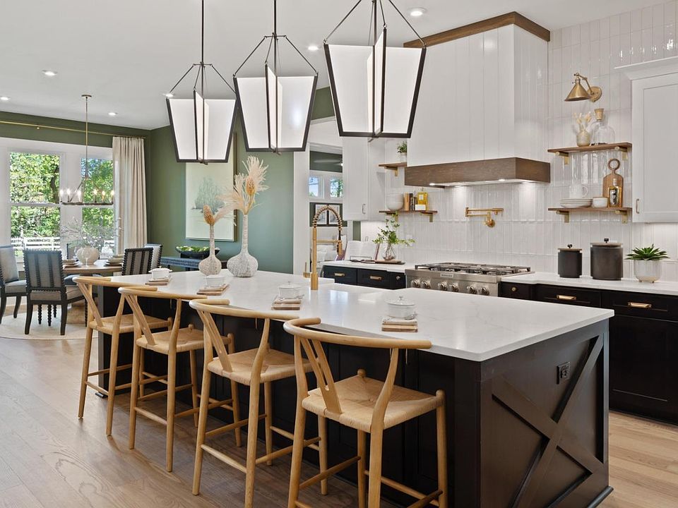 16 Chimney Ridge Dr, Loveland, OH 45140 | Zillow