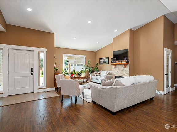 50 Luther Court, Malaga, WA 98828 | MLS #2262627 | Zillow