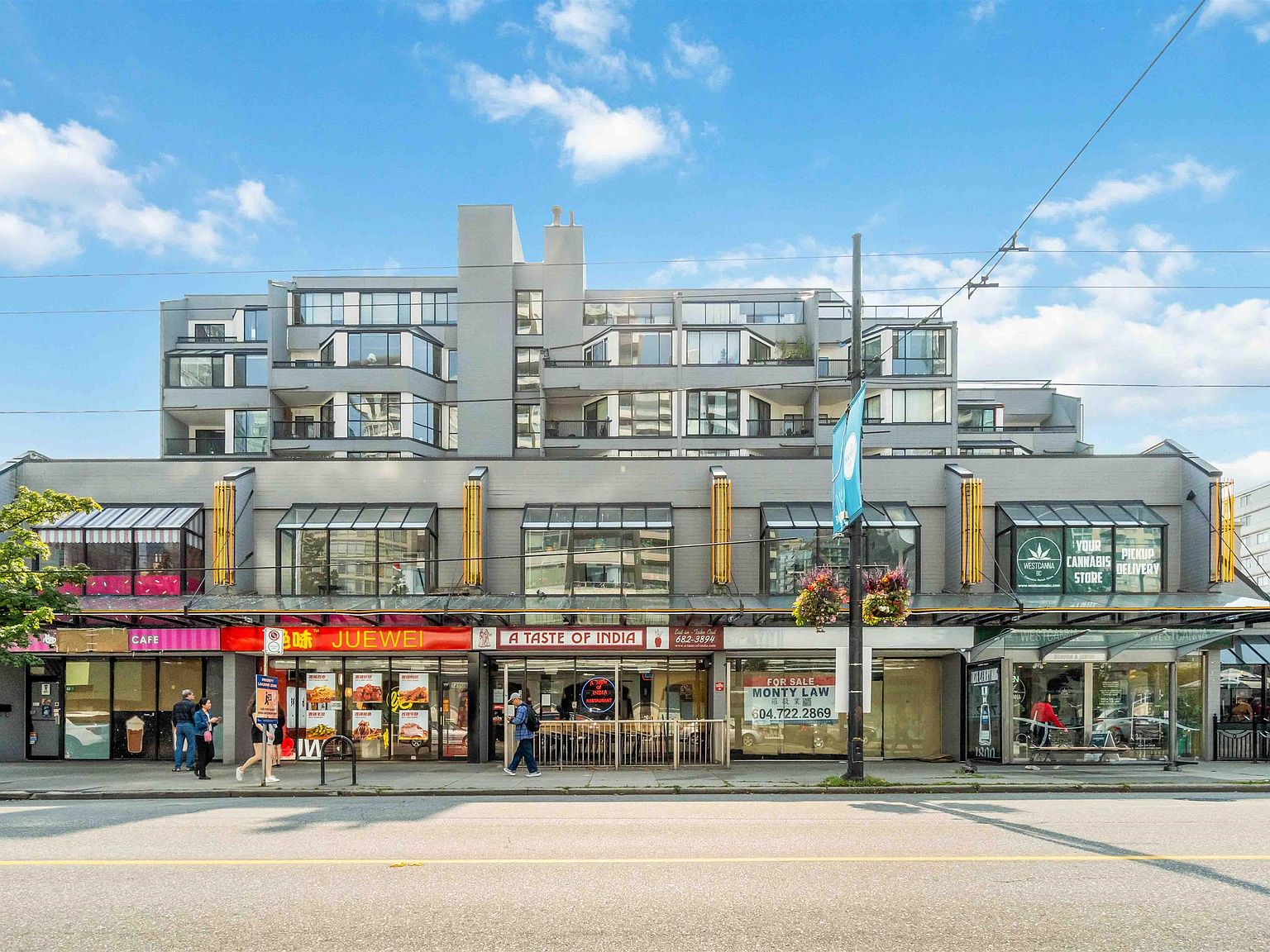1270 Robson St #207, Vancouver, BC V6E 3Z6 | MLS #R2817395 | Zillow