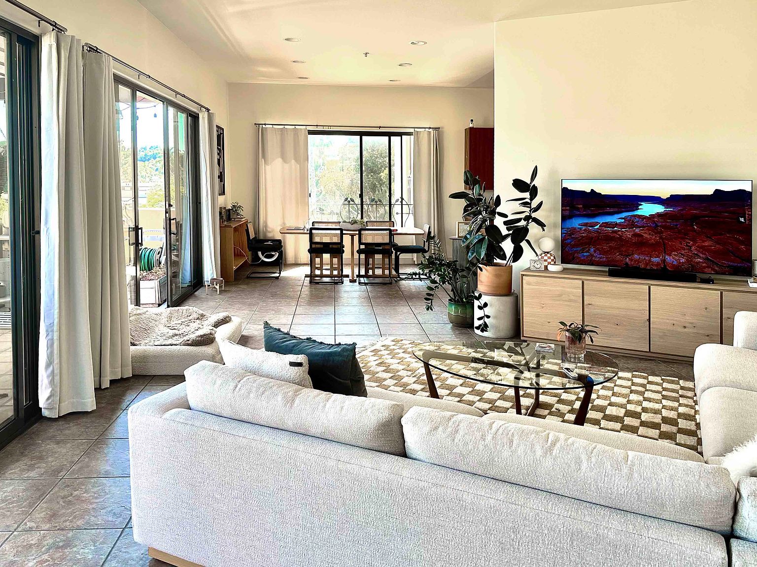 230 W Montecito St, Santa Barbara, CA 93101 | Zillow