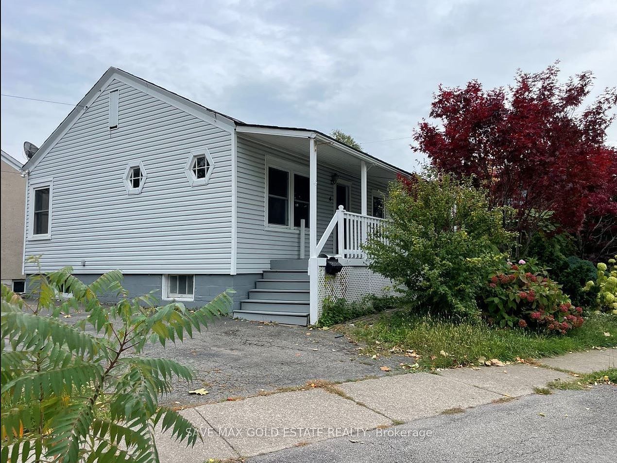 4 Elmwood Ave #BASEMENT, Saint Catharines, ON L2R 2T6 | Zillow