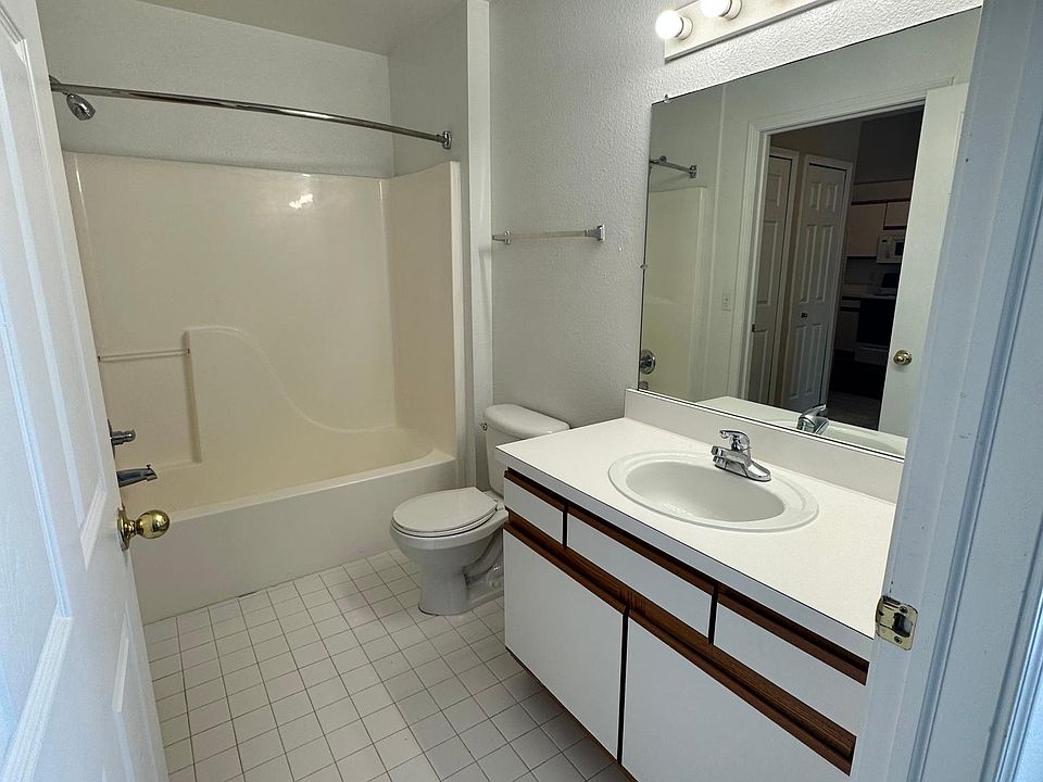 3753 Audrey Rae Ln #3753, Howell, MI 48843 | Zillow