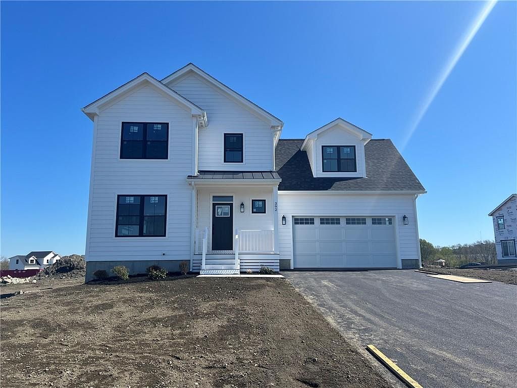 392 Freedom Trail Dr, Portsmouth, RI 02871 | Zillow