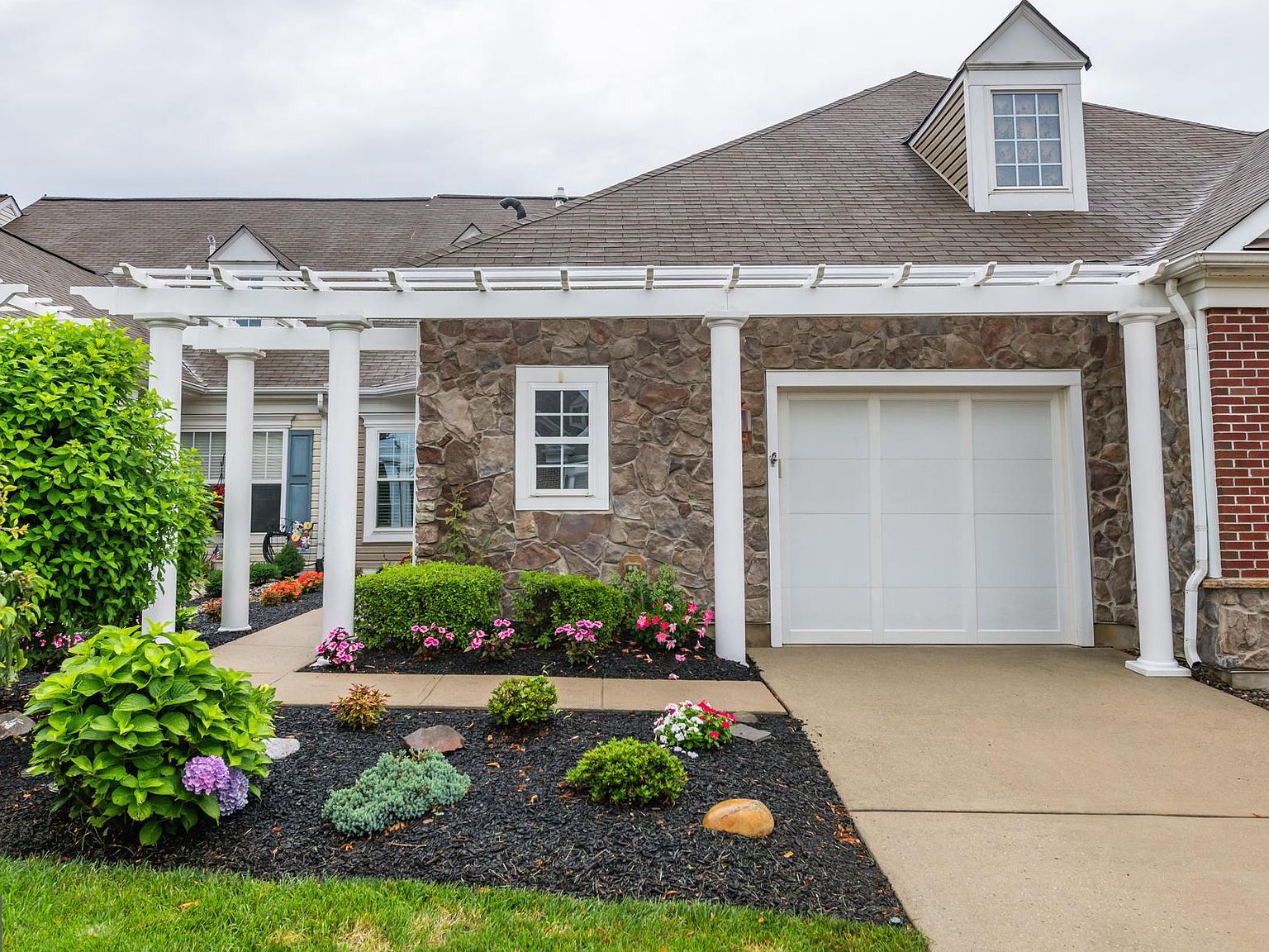 25 Falcon Ct, Hamilton, NJ 08690 | MLS #NJME2032750 | Zillow