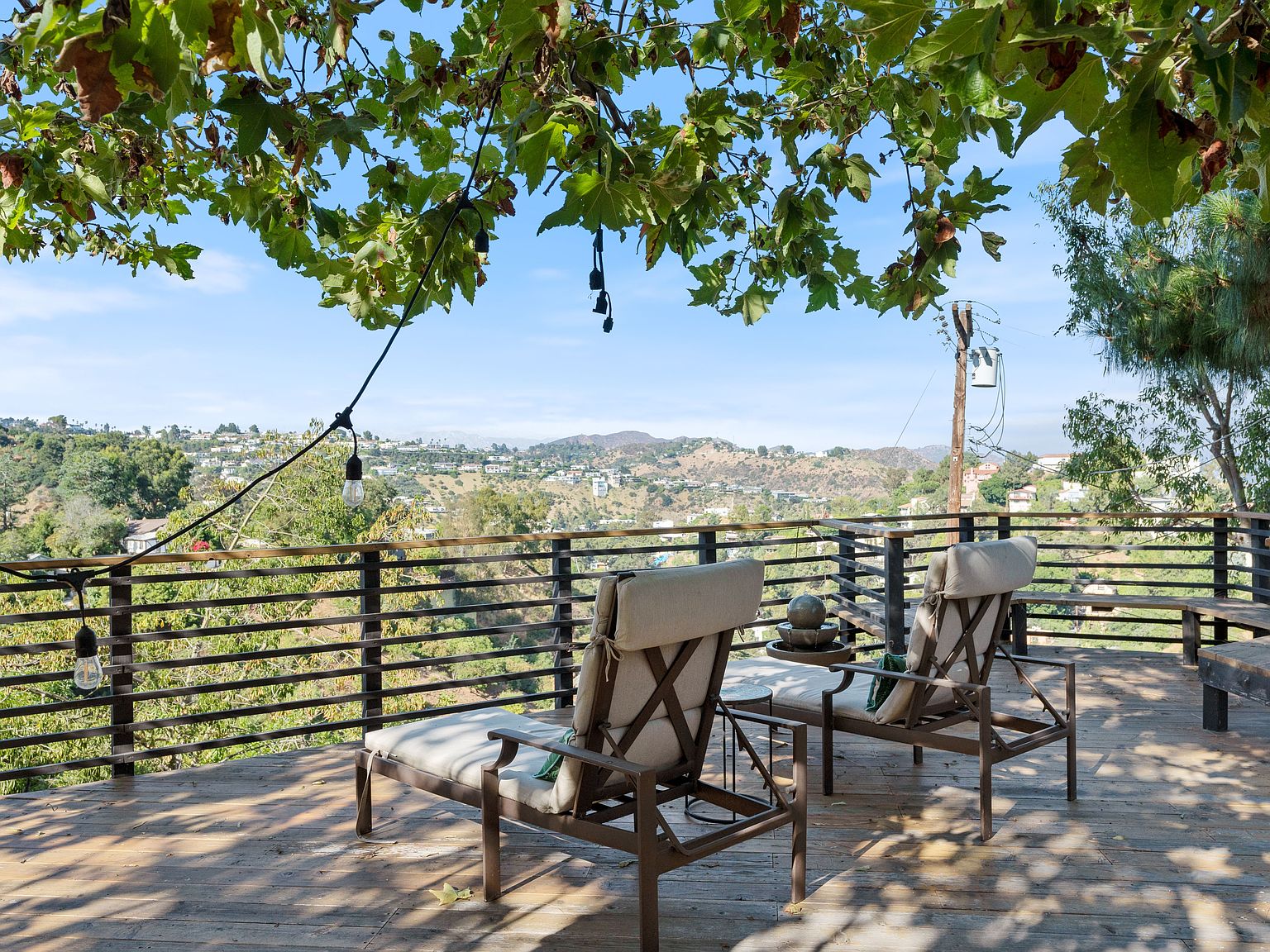 8490 Cole Crest Dr, Los Angeles, CA 90046 | Zillow