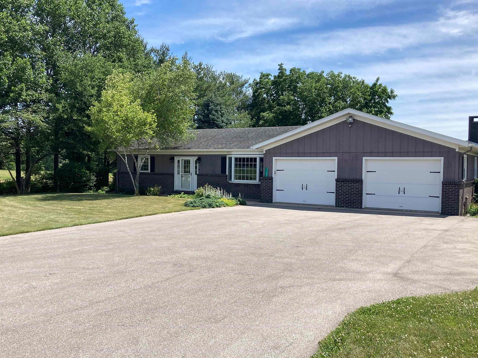7787 S Strawtown Pike, Bunker Hill, IN 46914 | Zillow