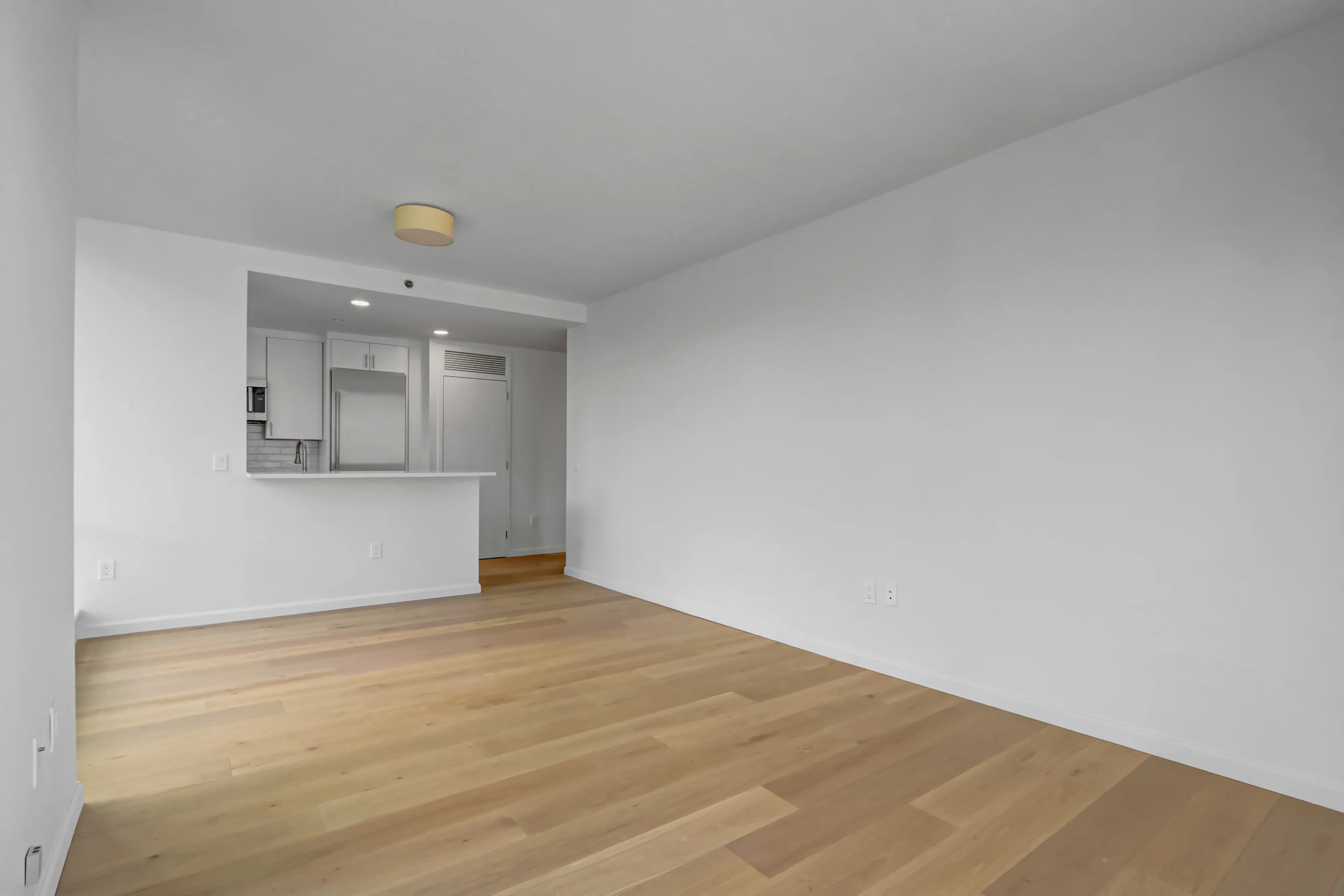 635 West 42nd Street #7A in Hell's Kitchen, Manhattan | StreetEasy