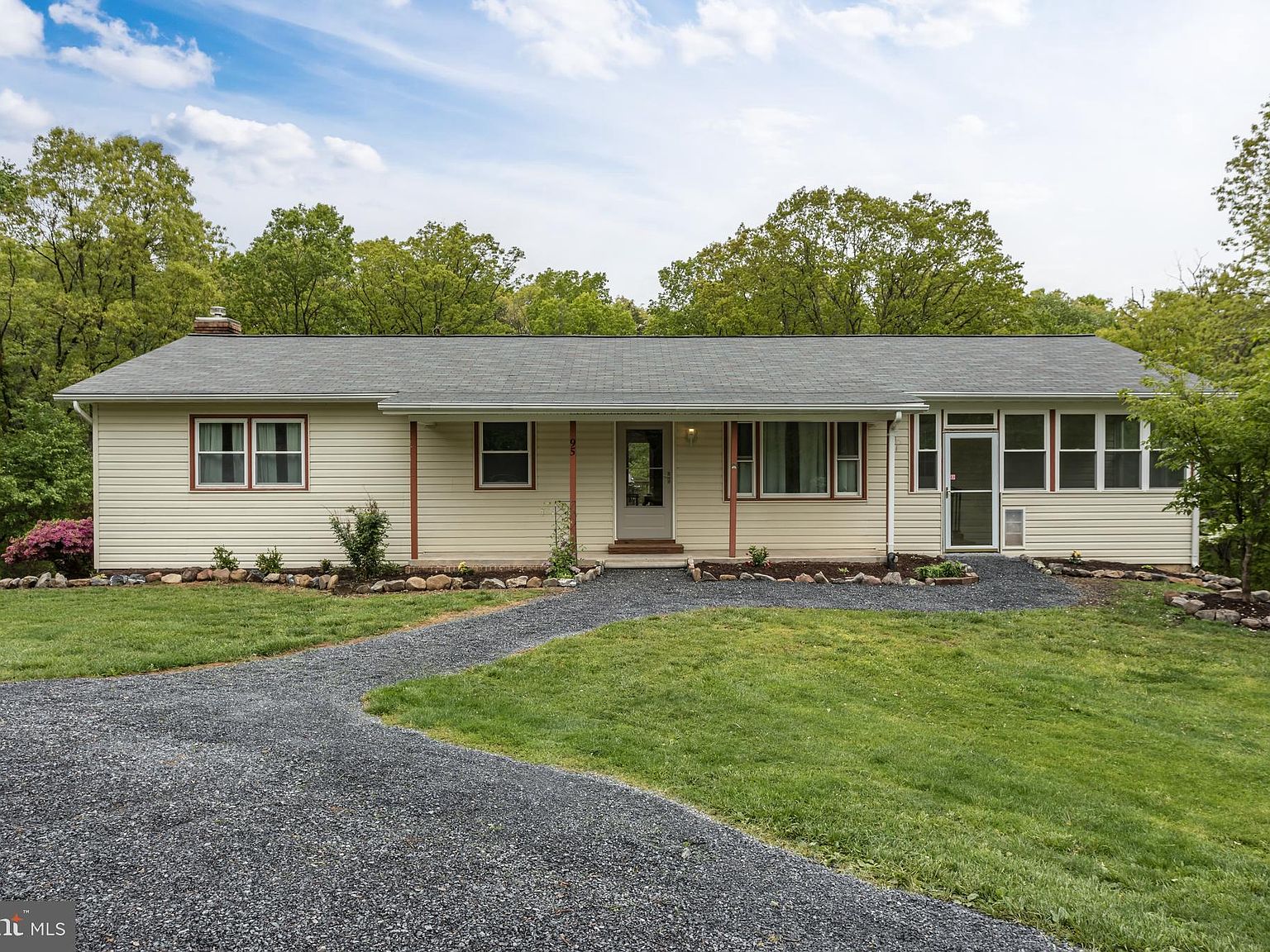 95 Cj Ln, Paw Paw, WV 25434 | MLS #WVHS2003224 | Zillow