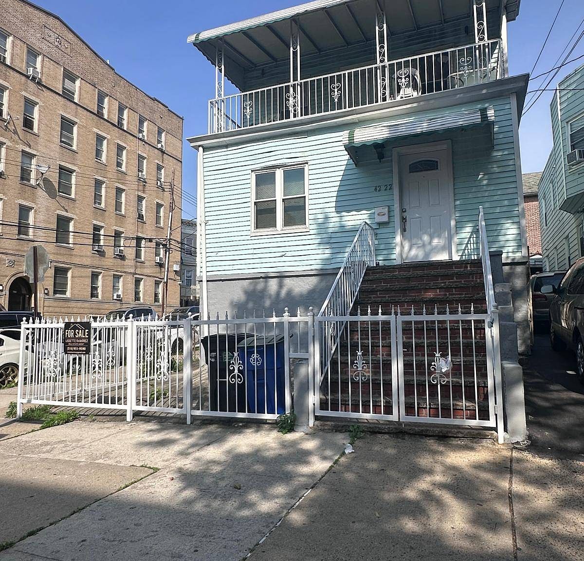 4222 Carpenter Ave, Bronx, NY 10466 | MLS #11506991 | Zillow