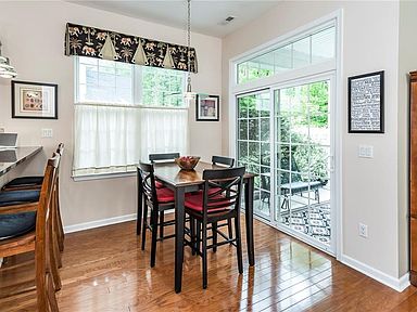 32 Edgemere Dr, Kendall Park, NJ 08824 | Zillow