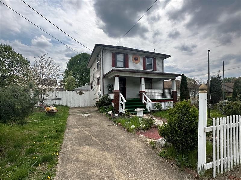1415 Roemer Blvd, Farrell, PA 16121 | Zillow