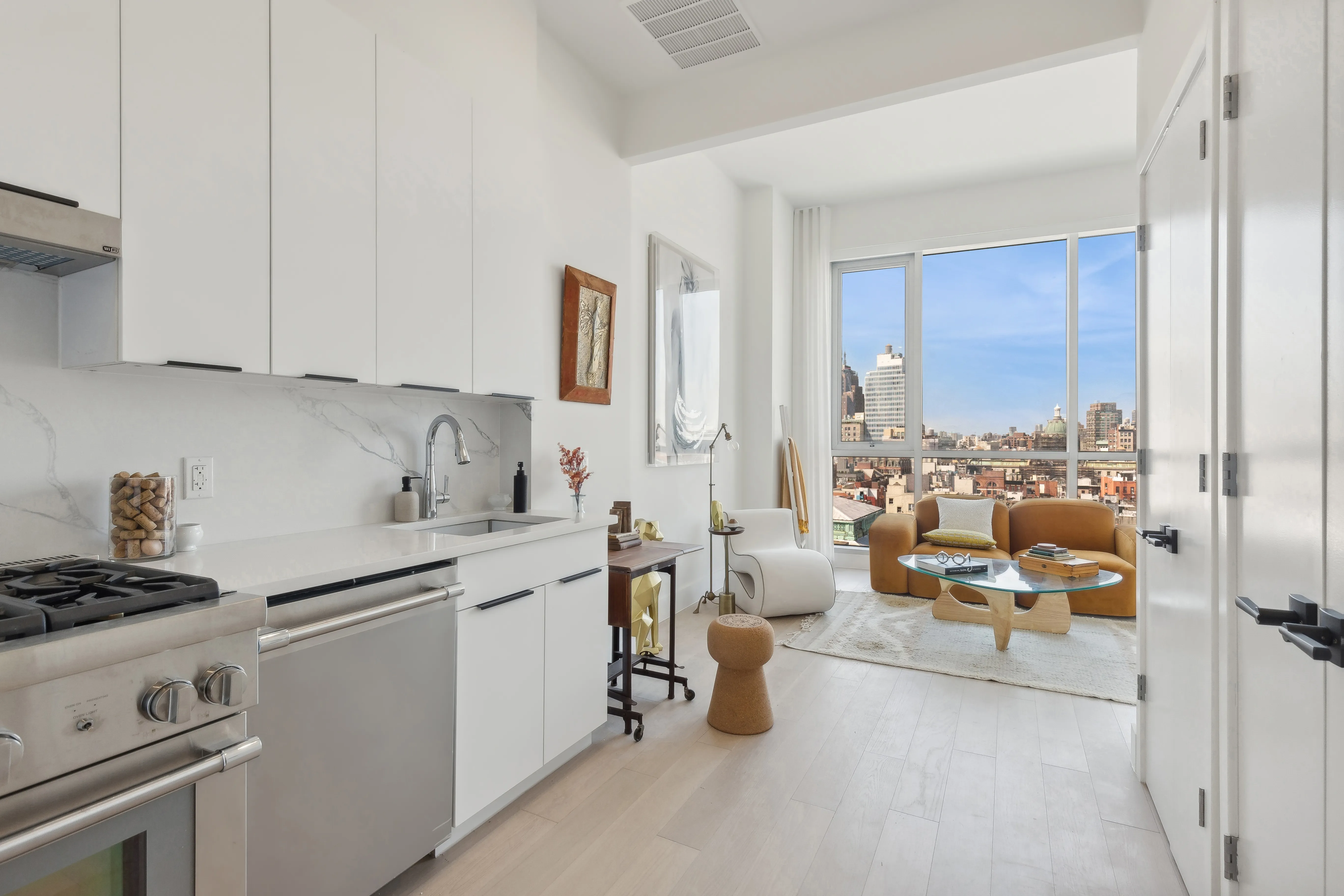 139 Bowery #8A in Lower East Side, Manhattan | StreetEasy