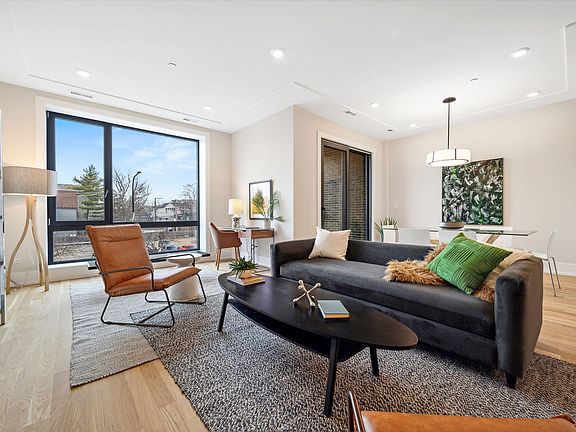 3352 N Ashland Ave #4S, Chicago, IL 60657 | Zillow