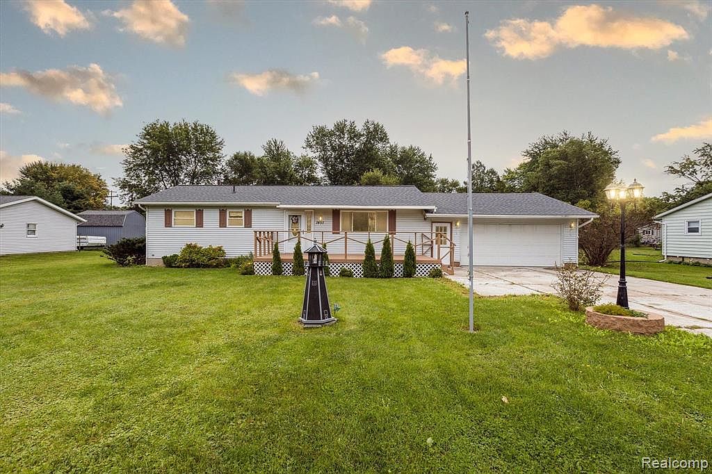1451 Mertz Rd, Caro, MI 48723 | Zillow
