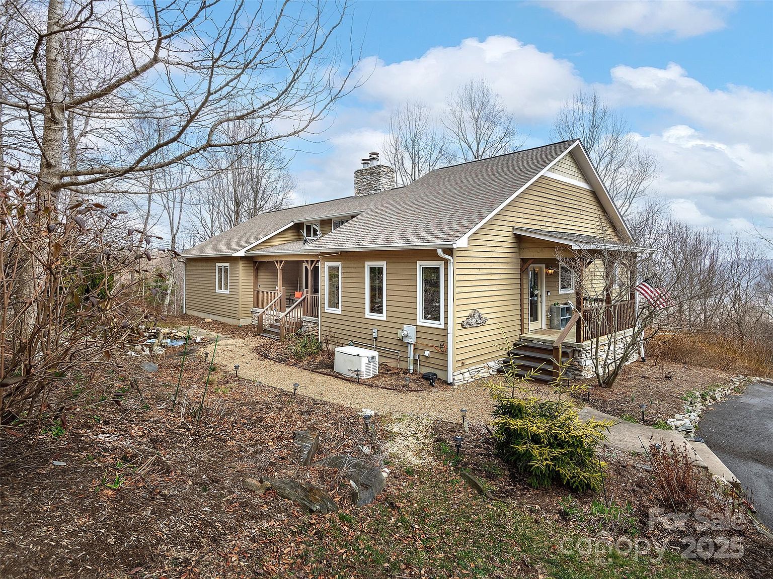 19 Ebby Rdg, Fairview, NC 28730 | Zillow
