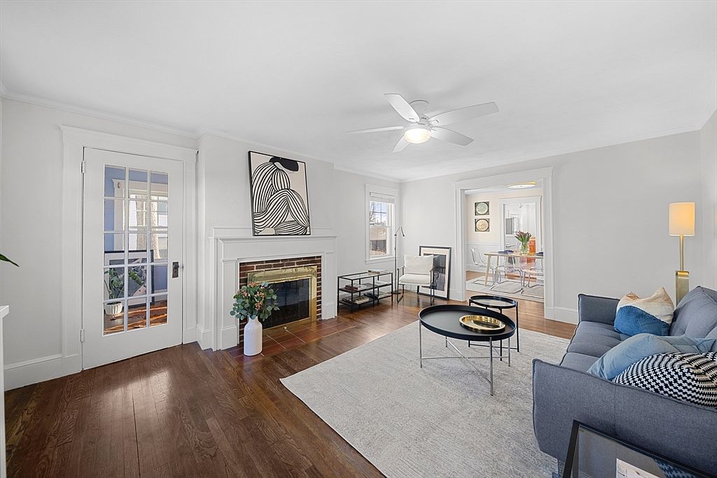 122 Warwick Rd UNIT 122, West Newton, MA 02465 | Zillow