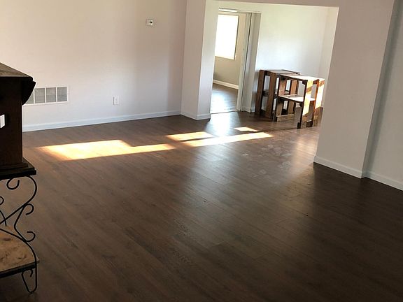 401 W Main St, Delta, OH 43515 | Zillow