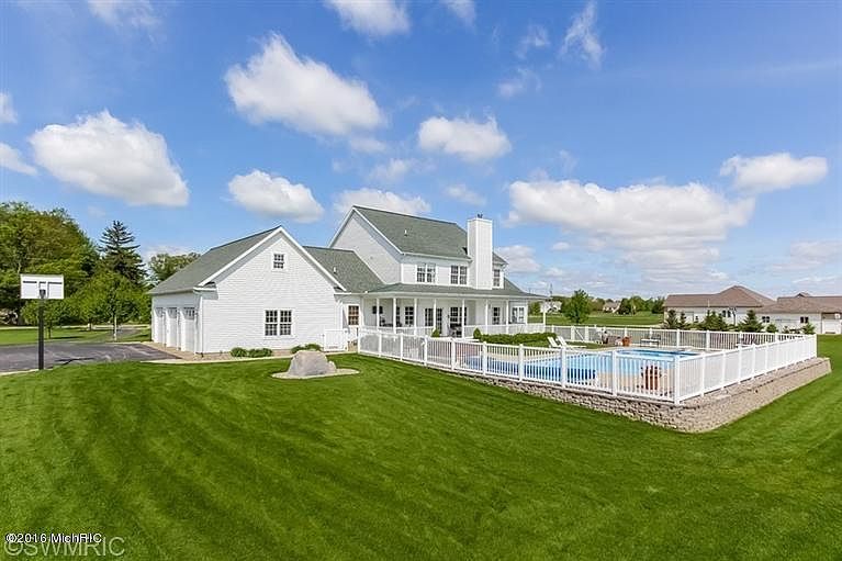 12644 60th Ave Allendale MI | Zillow - Apartments for Rent in Allendale