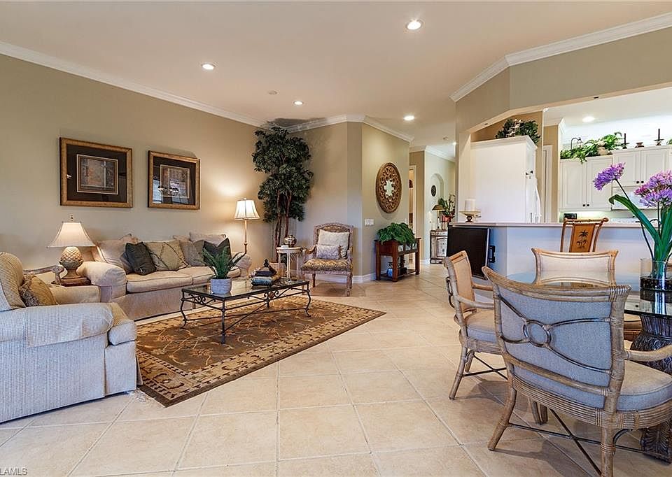 5009 Maxwell CIR #6-201, Naples, FL 34105 | Zillow